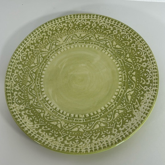 Crate&Barrel | Kitchen | Crate Barrel Made In Italy Large Round Chartreuse Ceramic 2 Serving ...